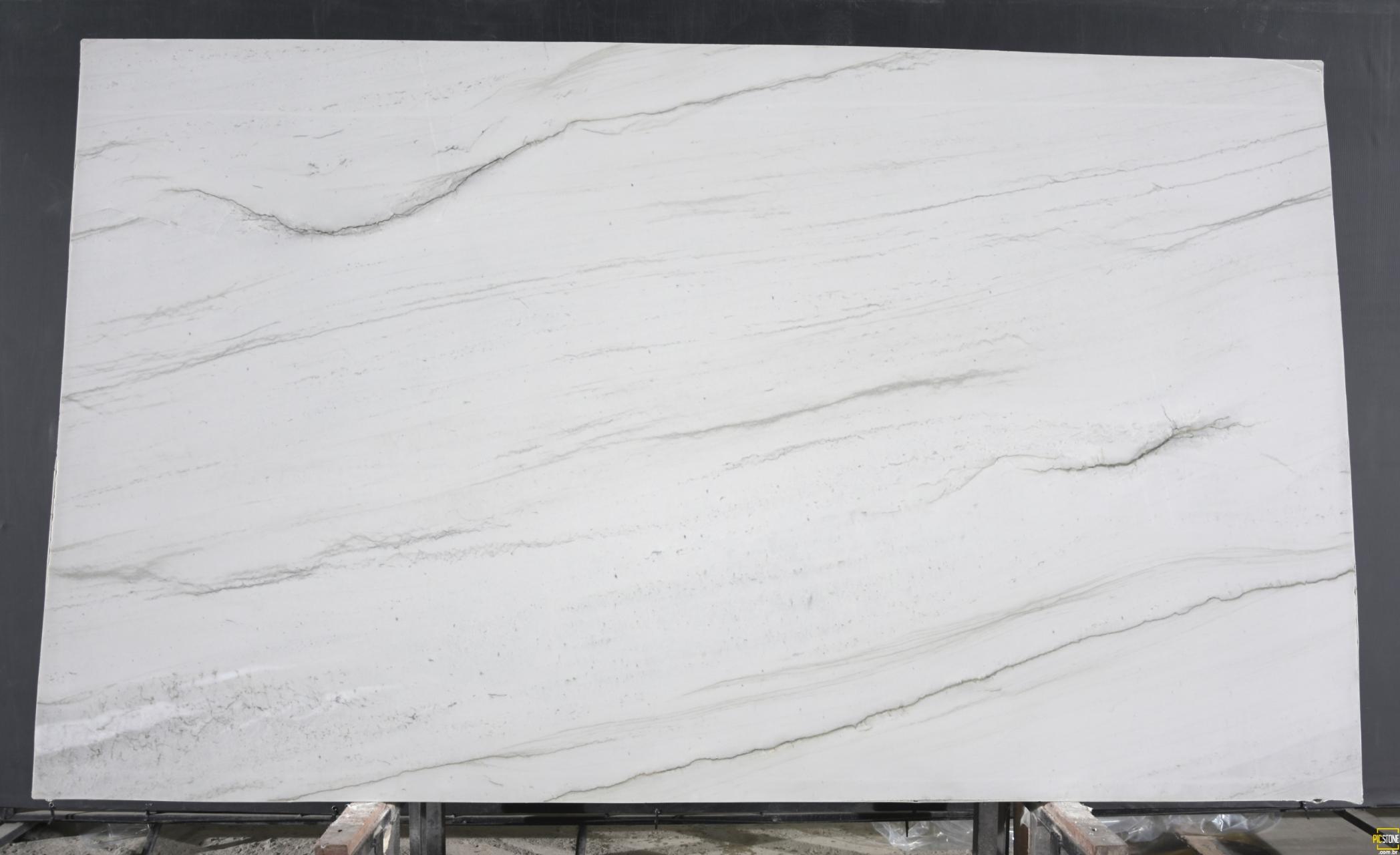 Luce Di Luna - Quartzite - Natural Stone | Architectural Surfaces