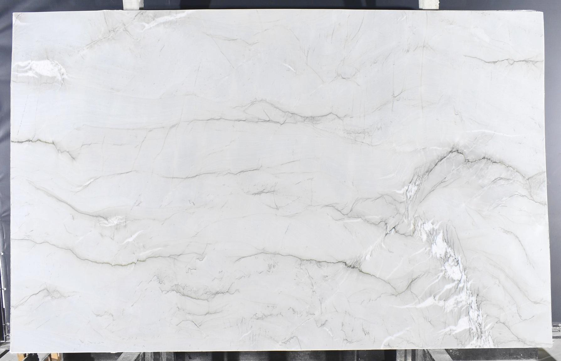 Luce Di Luna - Quartzite - Natural Stone | Architectural Surfaces